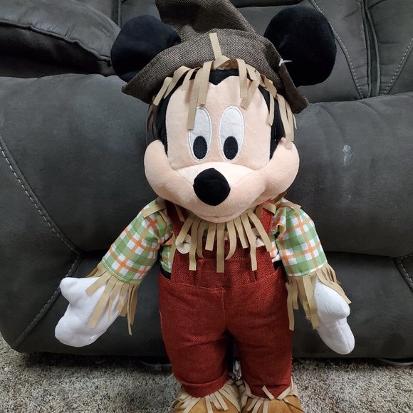 Disney | Holiday | Home Decor Seasonal Disney Mickey Mouse Door Greeter ...